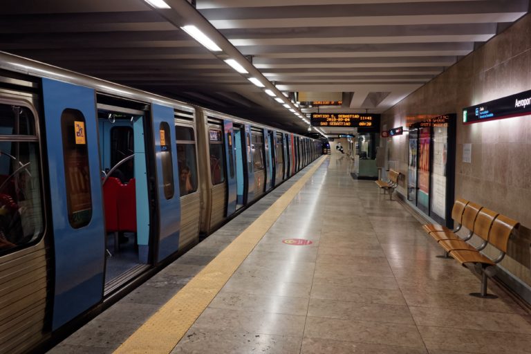 ᐅ Lisbon Metro Map 2024 – Timetable, Tickets & Prices